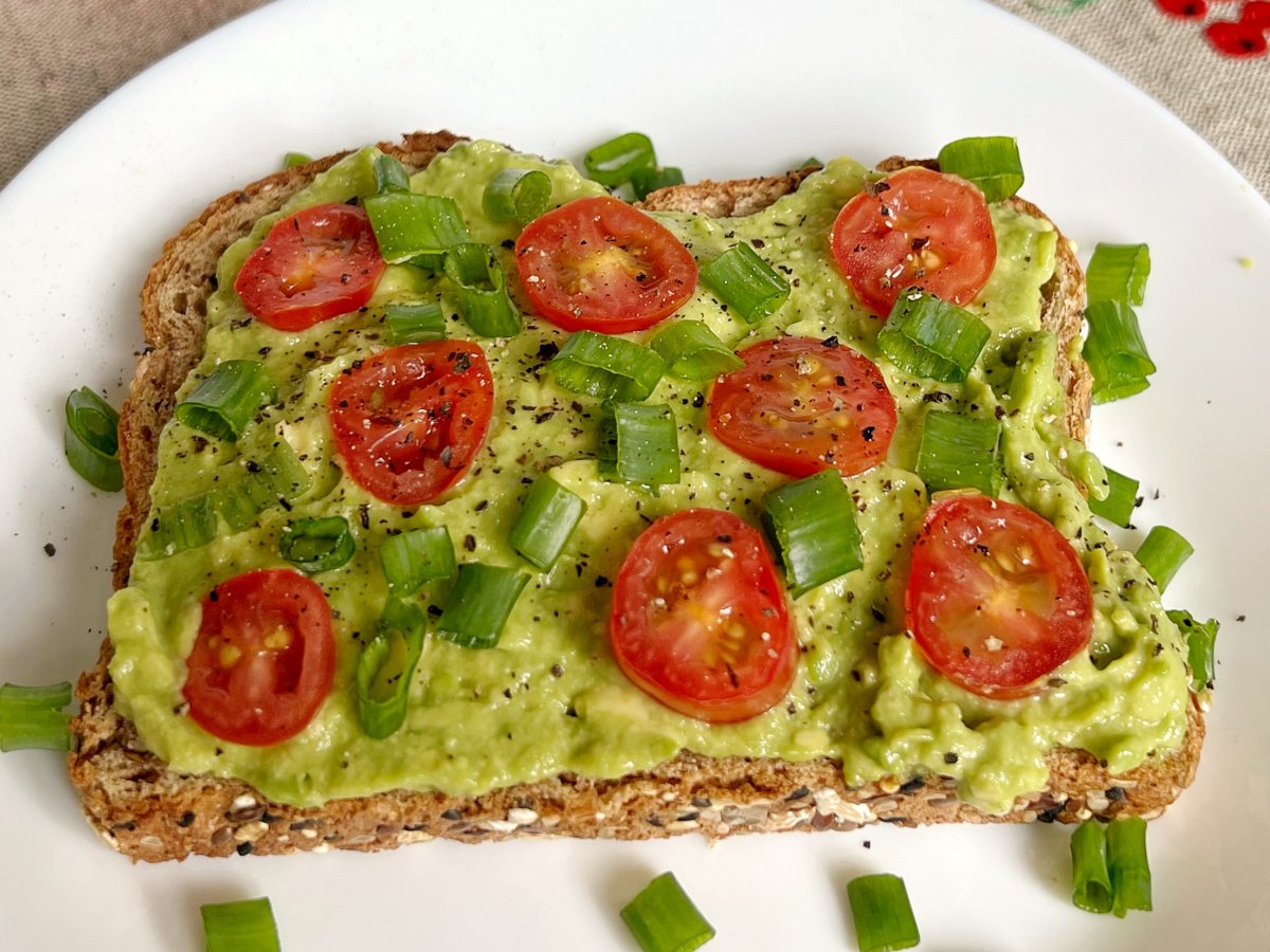 Avocado Toast Recipe - Healthy Alyona